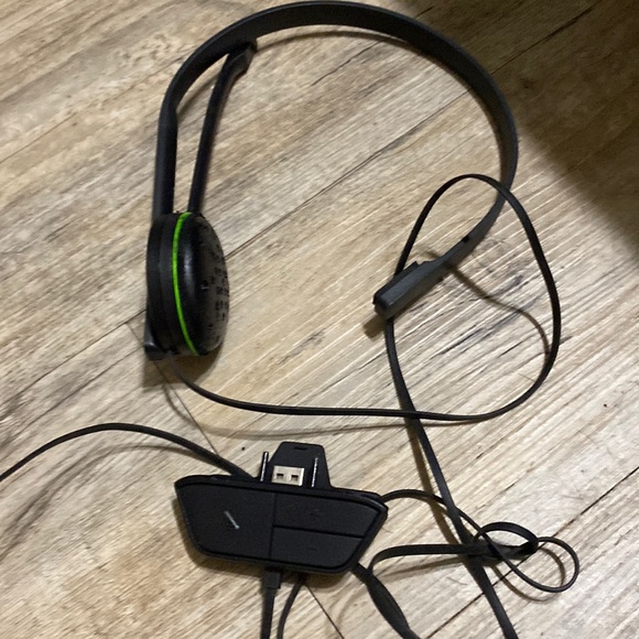 Video Games & Consoles | 3100 Xbox Wired Headset | Poshmark